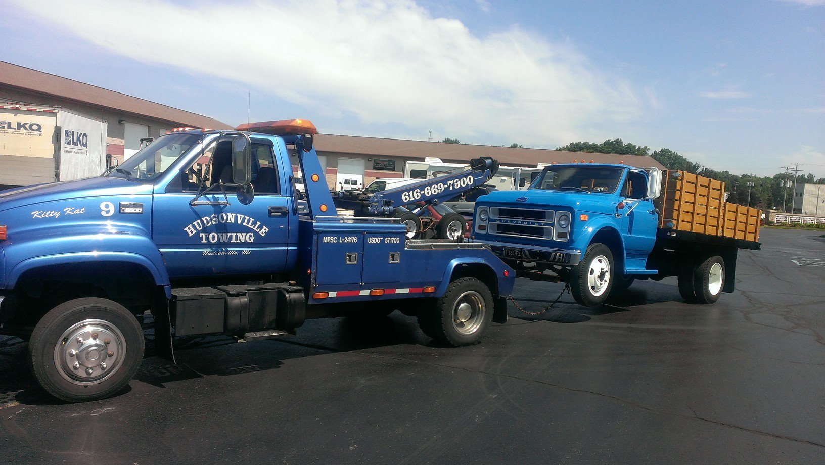 HudTowtruck – Hudsonville Towing